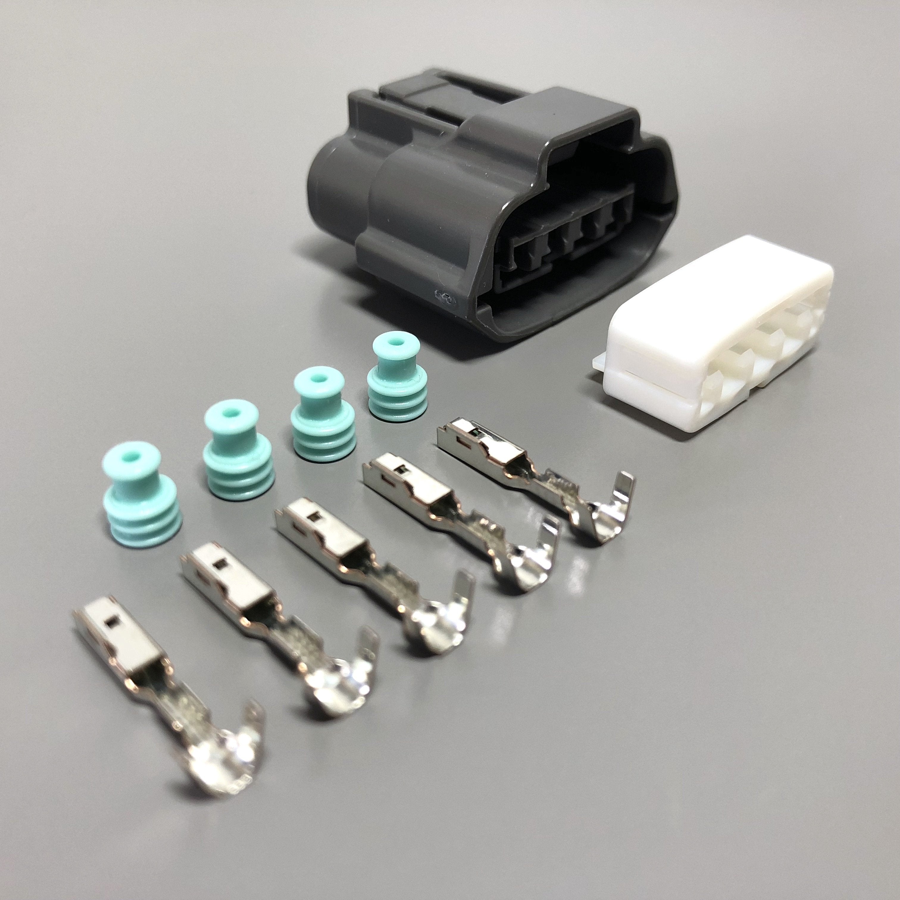 Nissan 4-Pin Cam Angle Position Sensor Connector Plug Kit – Carrot Top ...